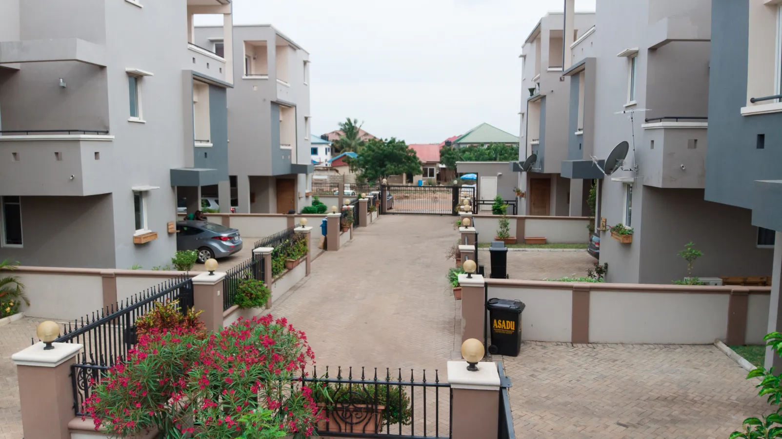 WHO WE ARE - Signum Homes